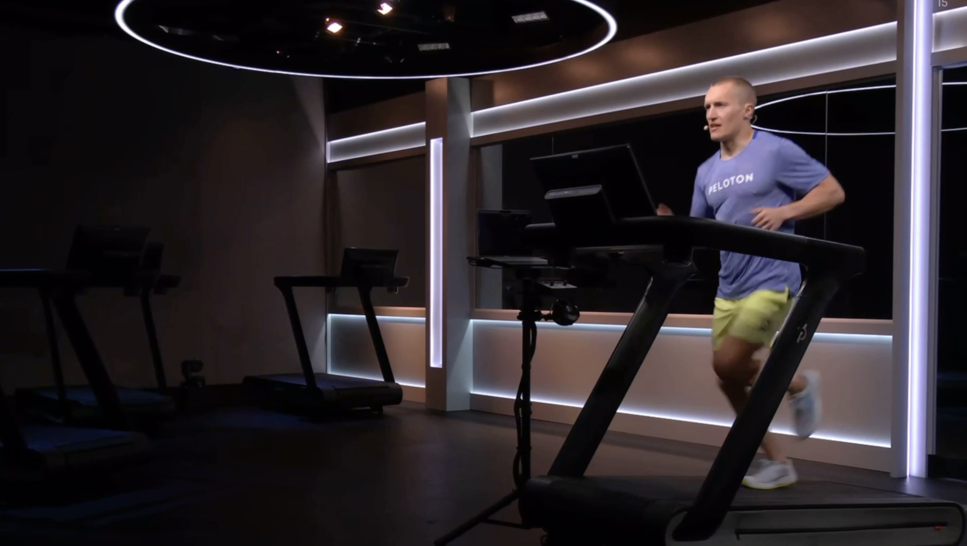 iFIT vs Peloton: Which program is best for runners? [Video]