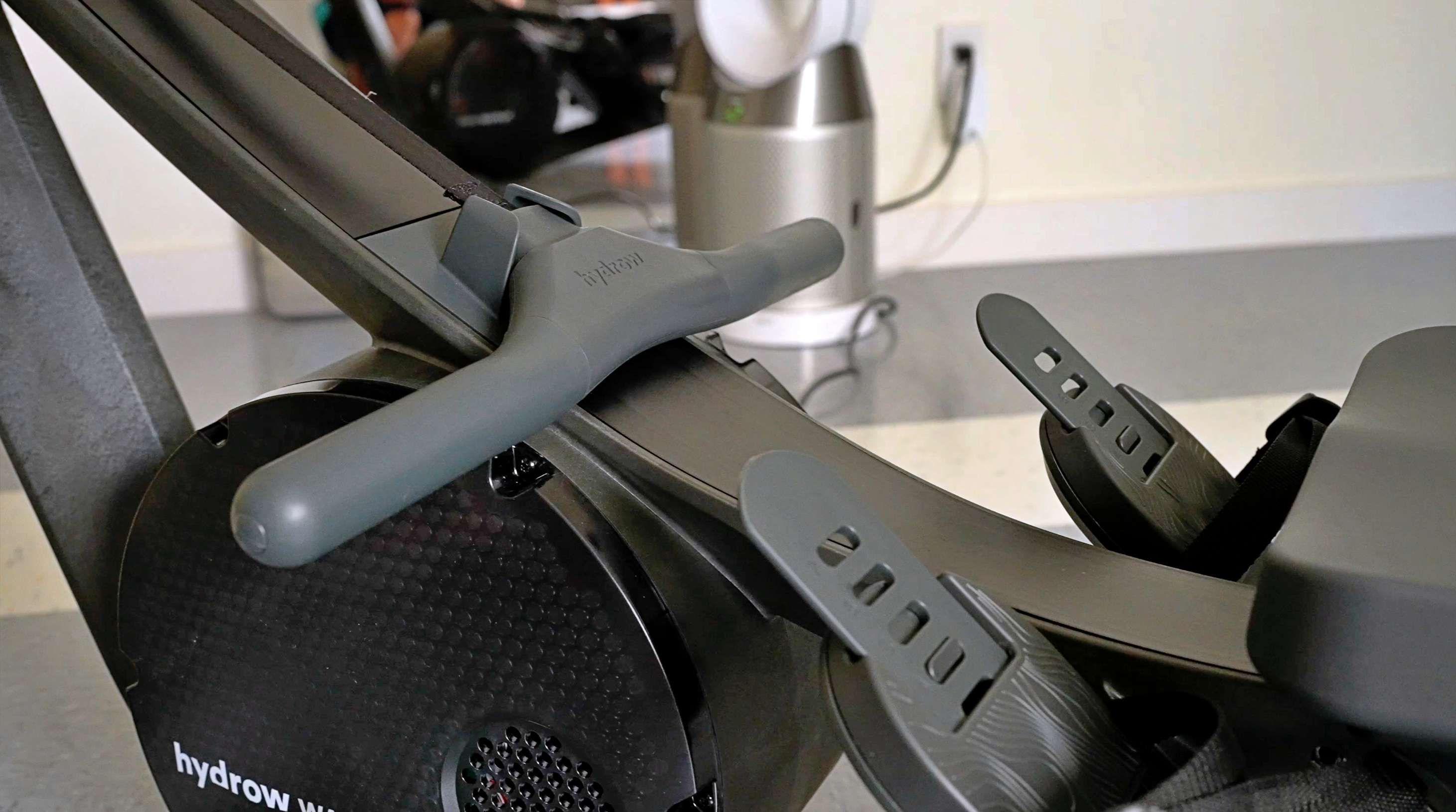 Hydrow Wave review and rower comparison