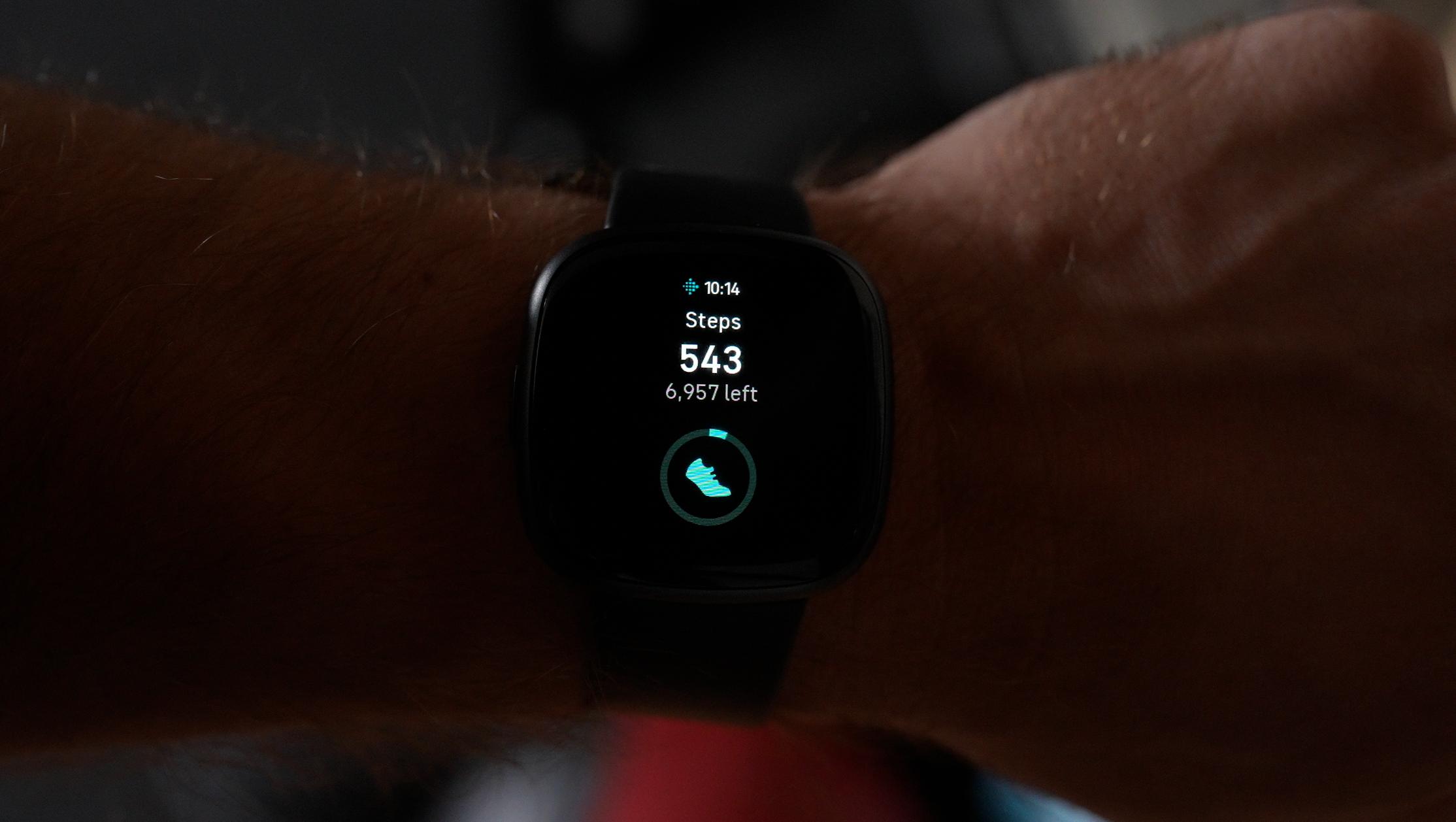 Fitbit Versa 4 review: the good, the bad, the ugly